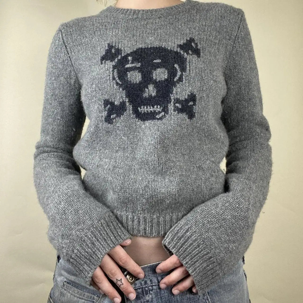 Skull Sweater – Goth N' Rock